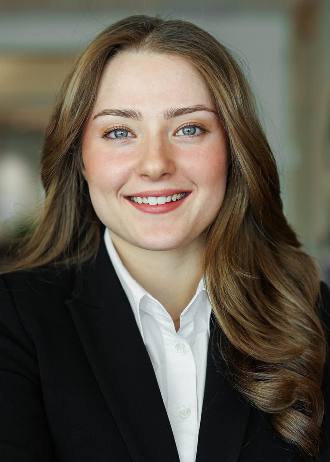 Shannon Hogan - Mann Lawyers